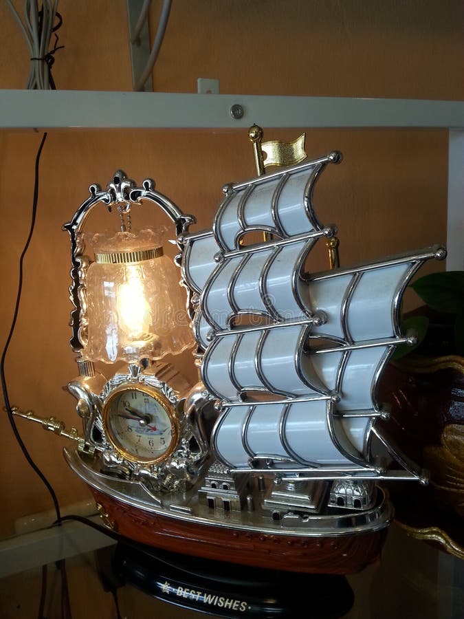 Time editorial photo. Image of time, lamp, clock, tungsten - 42856351