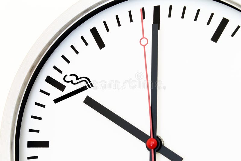 Time för en cigarett arkivfoto. Bild av cigarett, slösning - 31043490