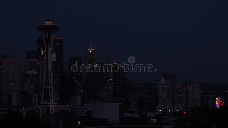 Time Lapse of the Seattle Skyline and the Space Needle at Night ...