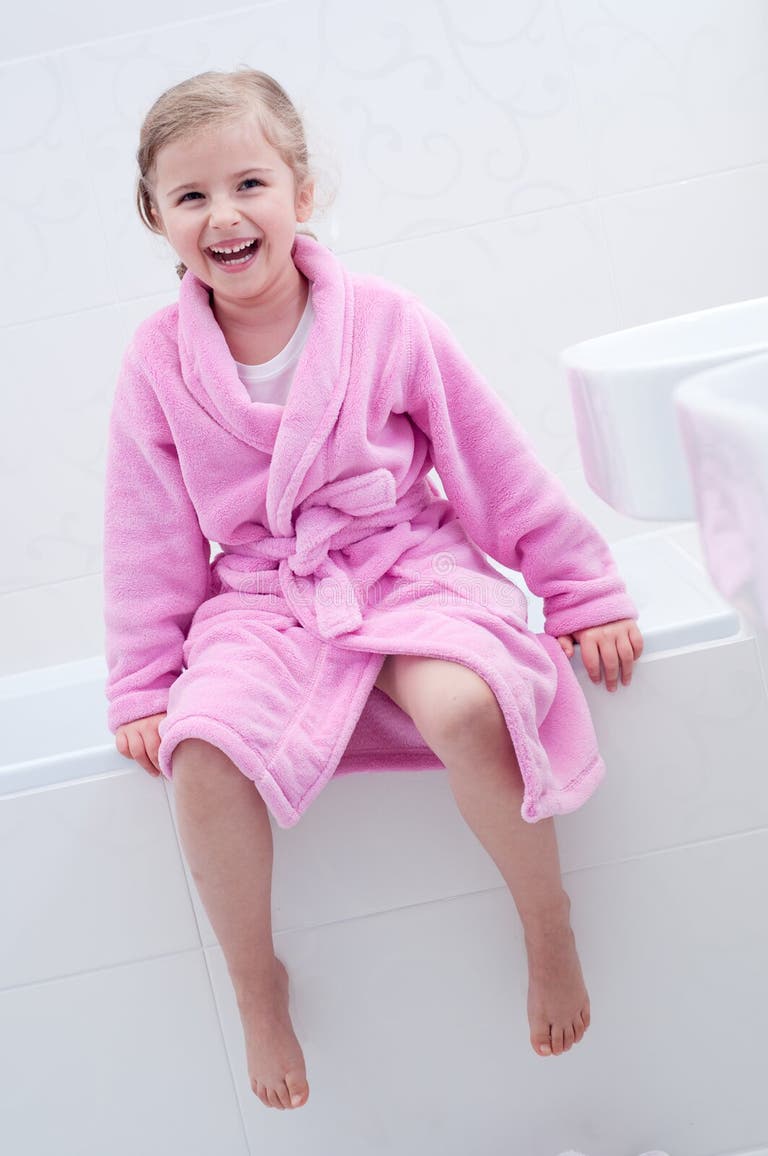 752 Little Girl Bath Time Stock Photos - Free & Royalty-Free Stock ...