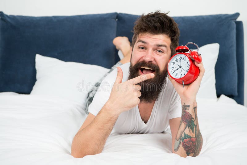 Time To Wake Up Why You Should Wake Up Early Every Morning Health