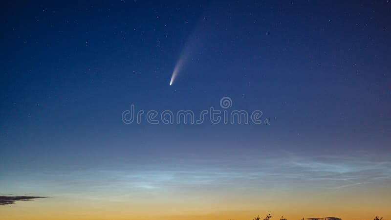 Timelapse of Comet Movement in the Night Sky after Sunset Stock Video ...