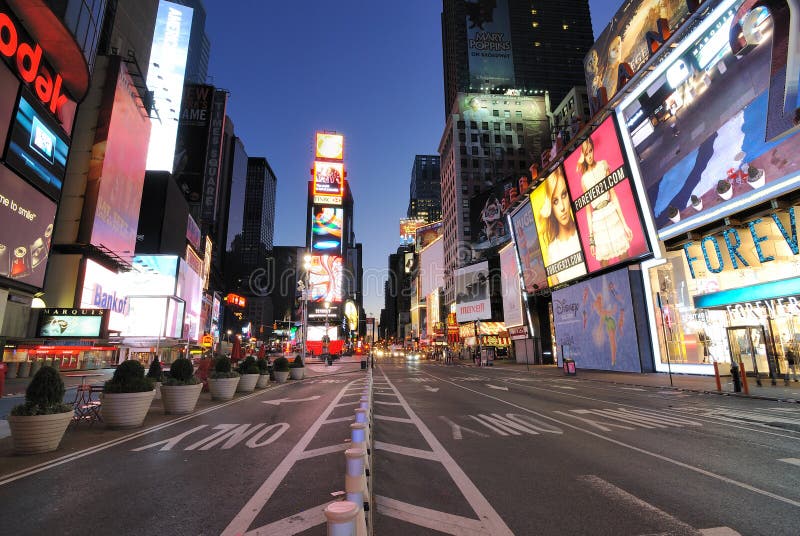 Times Square editorial photography. Image of manhattan - 17443607