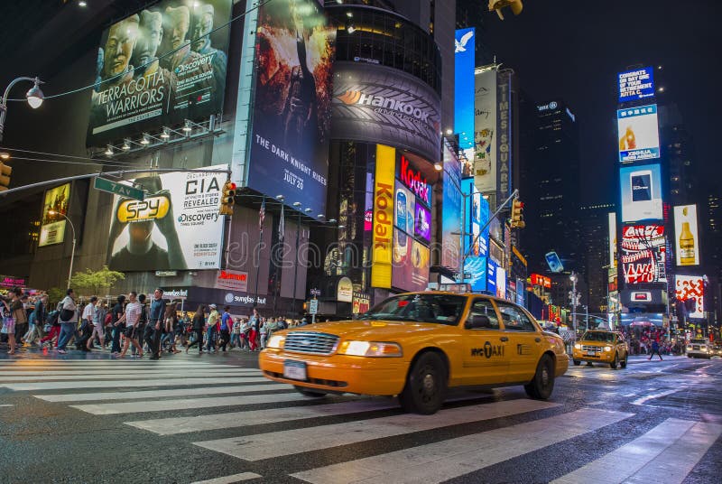 Times Square at Evening with NYPD Car Editorial Photo - Image of york ...