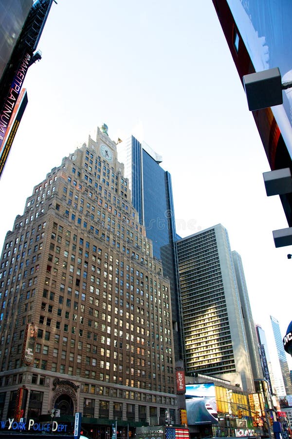 Times Square foto editorial. Imagem de square, times - 38990636