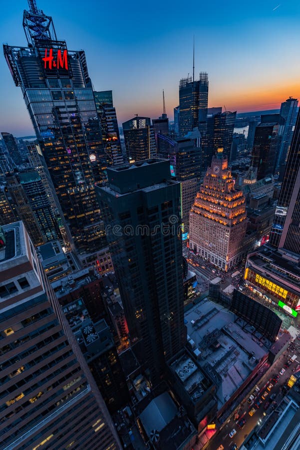 Times Square editorial photo. Image of newyorkcity, skyscraper - 90691881