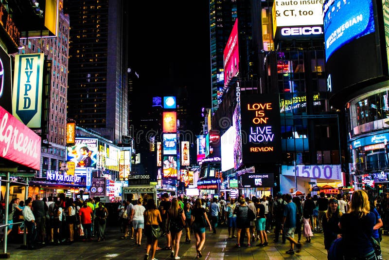 Times square editorial stock image. Image of attraction - 92207414