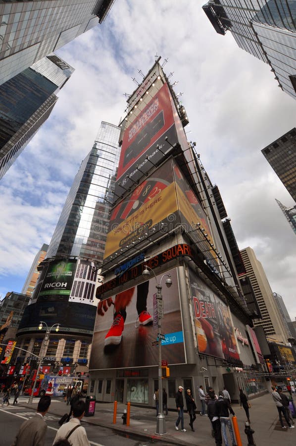 Times Square, New York City Editorial Image - Image of line, district ...