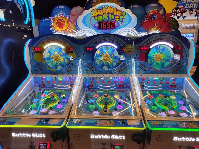 Timezone Kids Mall Play Machine Editorial Photo - Image of machine ...