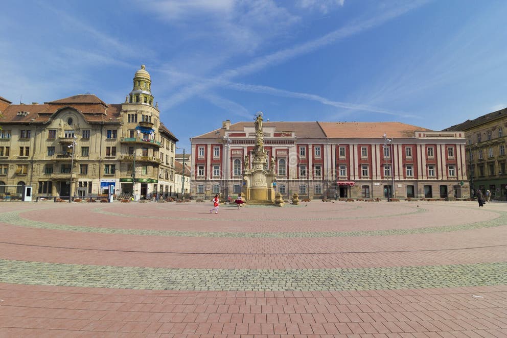 Timisoara Liberty Square redaktionell bild. Bild av sight - 53671591