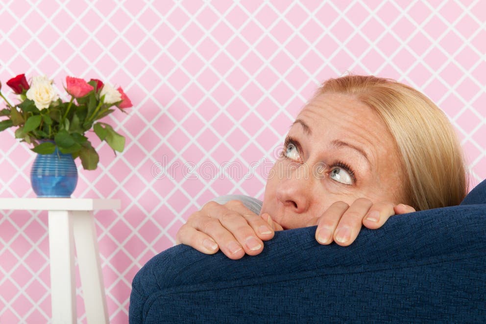 Timore nella sedia immagine stock. Immagine di maggiore - 55309295