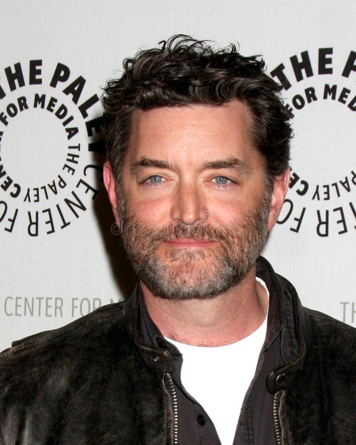 Timothy Omundson editorial stock image. Image of center - 26911544