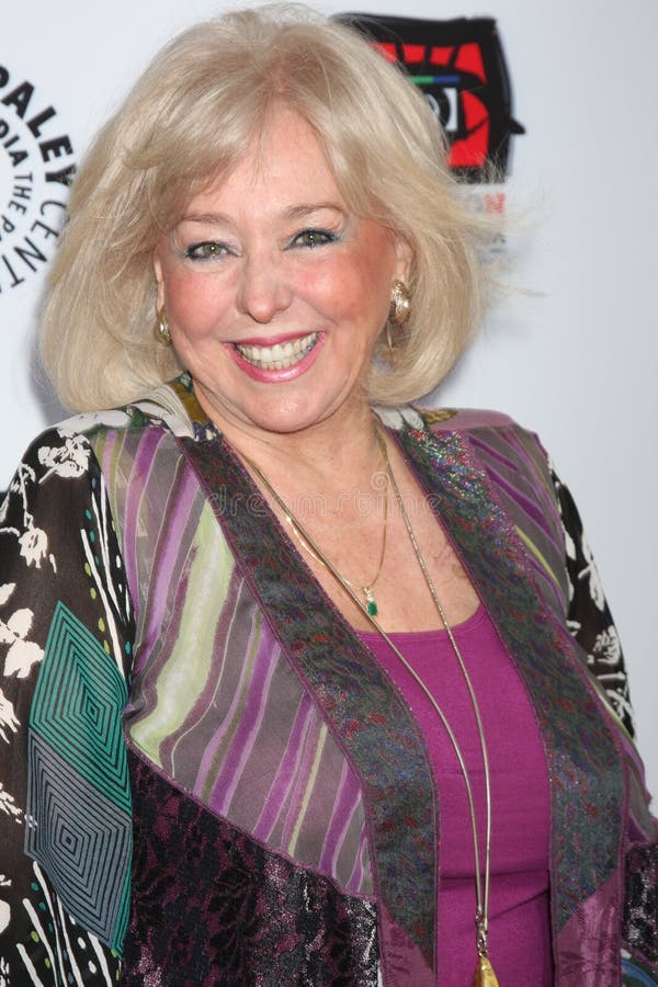 Tina Cole editorial photo. Image of arrives, launch, paley - 24871206