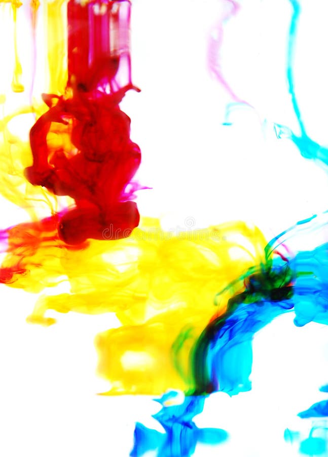 Tinta colorida en agua foto de archivo. Imagen de movimiento - 16825004