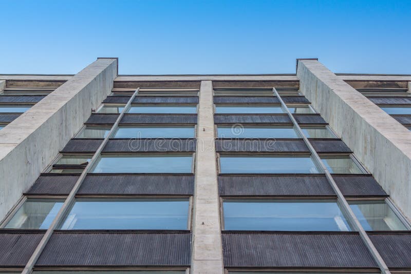 Tinted Windows Urban Building Stock Image - Image of reflection, city ...