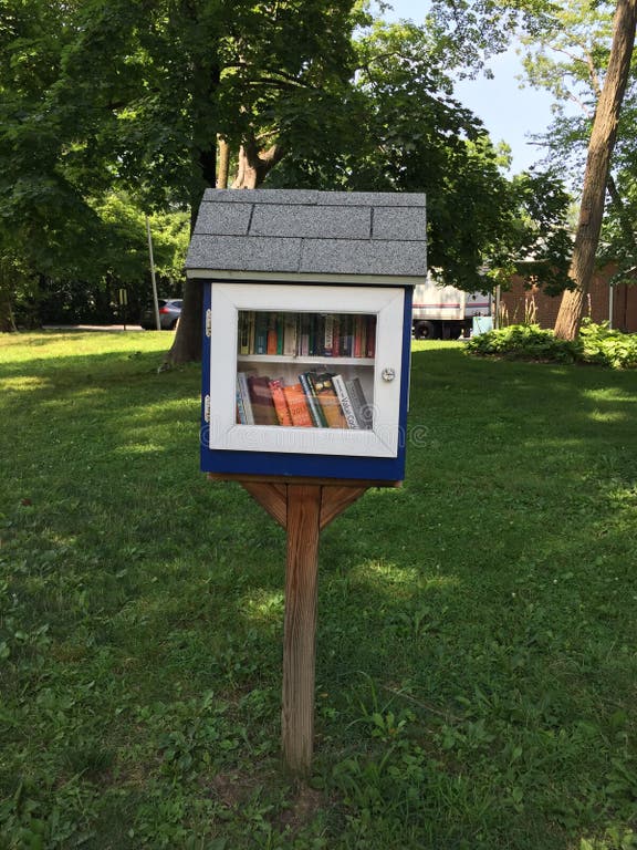 Tiny Community Library Lending Box Editorial Photo - Image of lending ...
