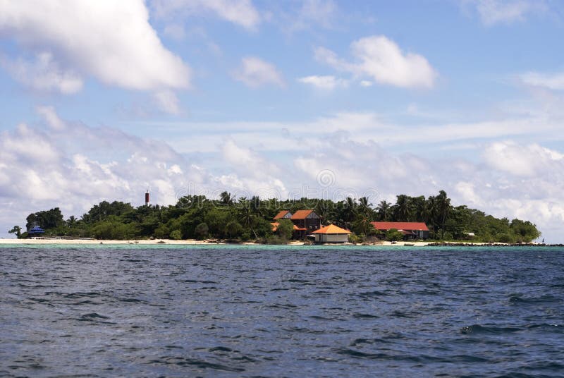 Tiny island stock photo. Image of ocean, water, tiny, island - 6442030