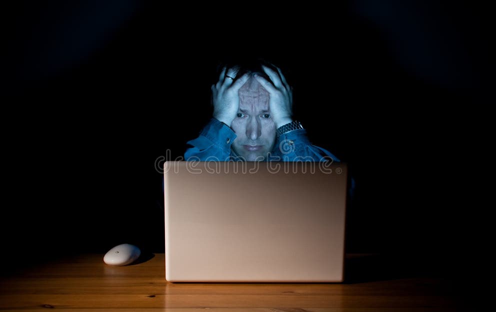 Ragazzo Informatico Depresso Fotografia Stock - Immagine di persona ...