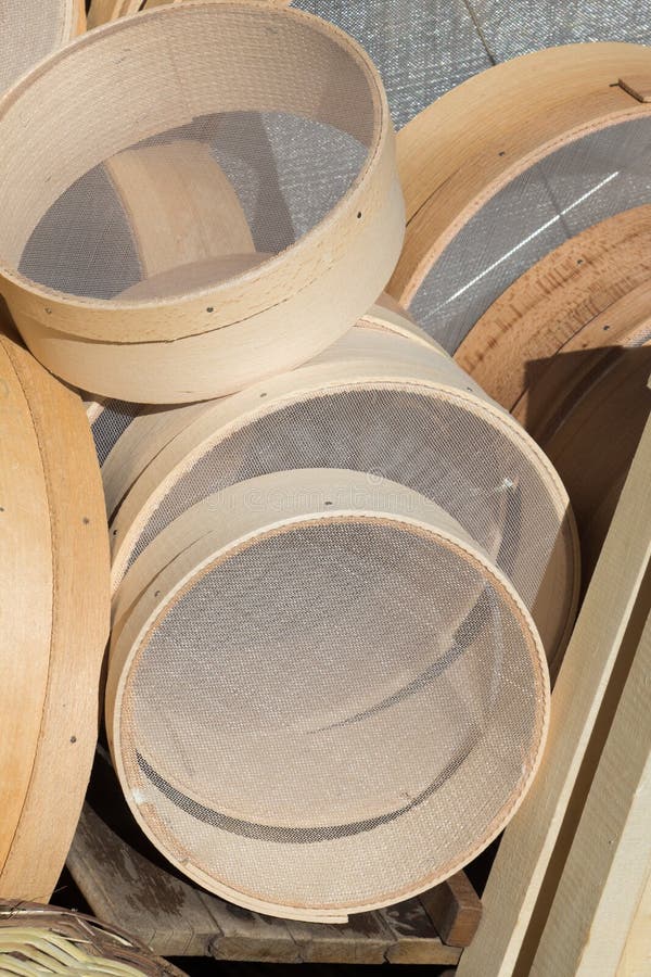 Tipo Tradicional Peneira De Madeira Foto de Stock - Imagem de velho ...