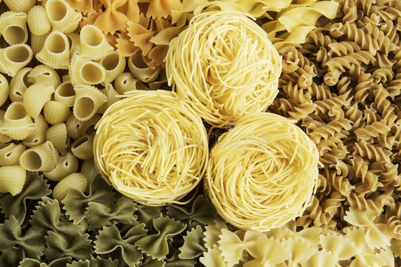 Tipos de massa foto de stock. Imagem de ingrediente - 110897876