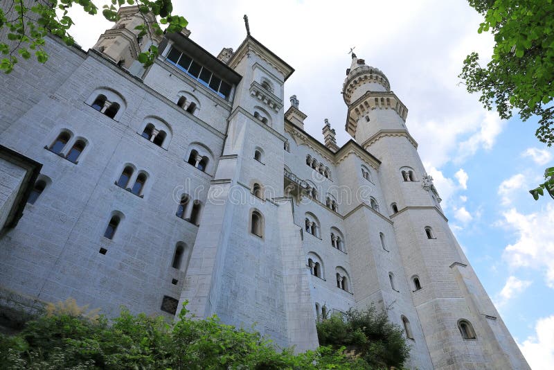 Tipos Do Castelo Antigo Do Bavarian De Neuschwanstain Foto de Stock ...