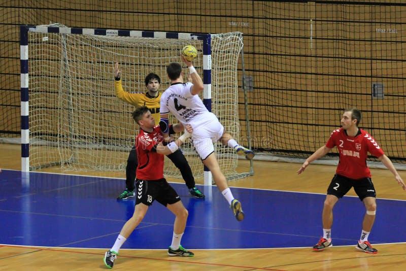 Tir En Suspension De Handball Photo éditorial - Image of vitesse ...