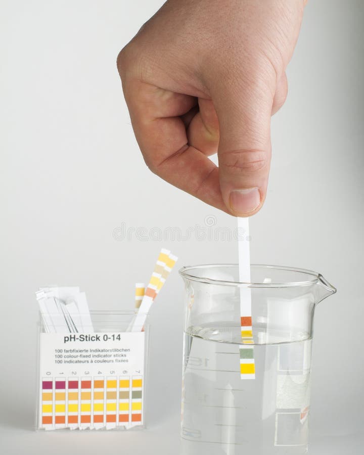 Tiras del tornasol foto de archivo. Imagen de papel, médico - 28609984