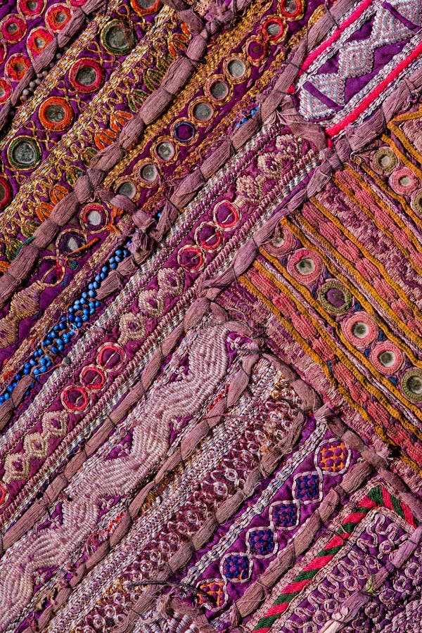 Tissu De Mur Indien De Patchwork De Rajasthani Image stock - Image du ...