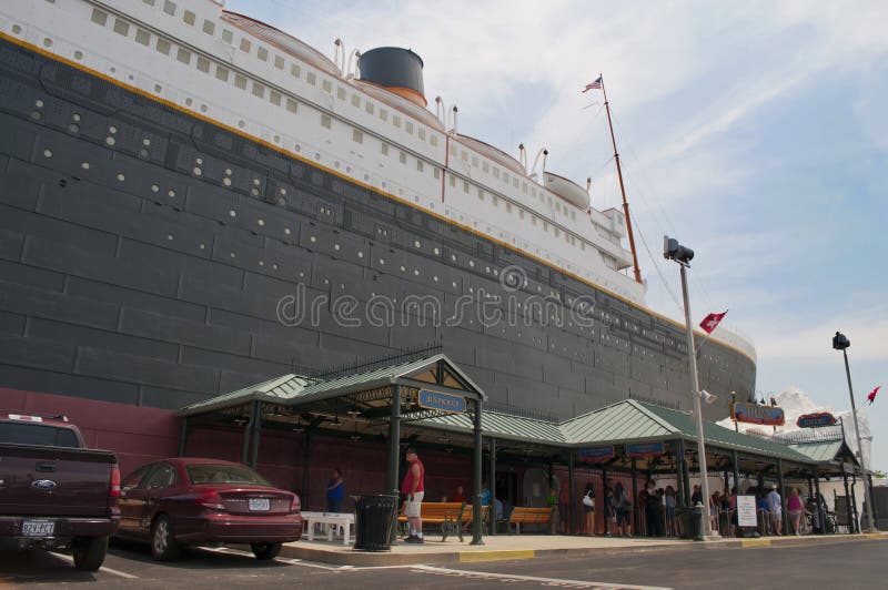 Titánico foto editorial. Imagen de ayuda, equipo, legendario - 25015276