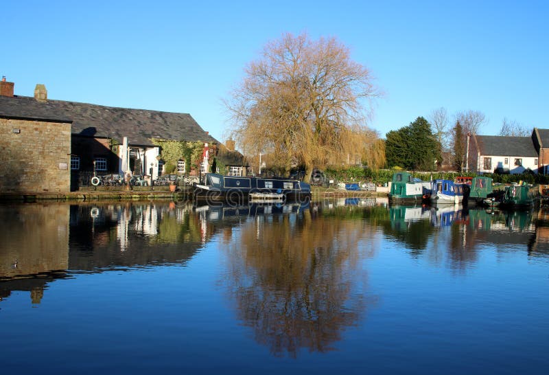 Tithe Barn Canal Basin, Lancaster Canal, Garstang Stock Image - Image ...
