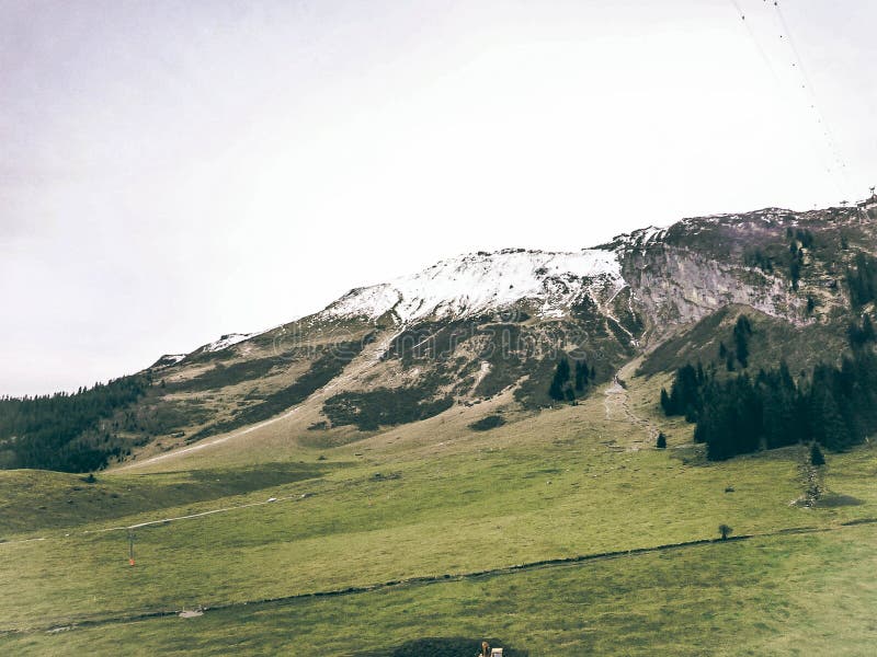 Fresh on Snow Mountain View Stock Image - Image of green, titlis: 108575917