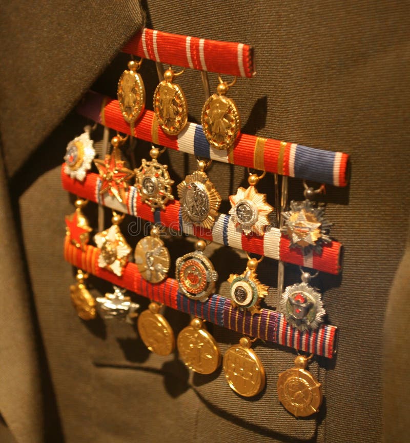 Medaljer redaktionell fotografering för bildbyråer. Bild av bröst ...