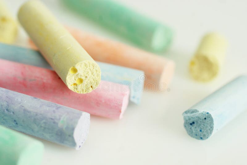 Tiza imagen de archivo. Imagen de tiza, coloreado, cabritos - 14368907