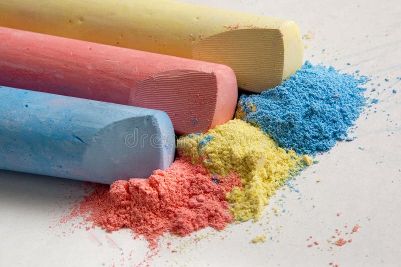 Tiza del color imagen de archivo. Imagen de color, tiza - 13005015