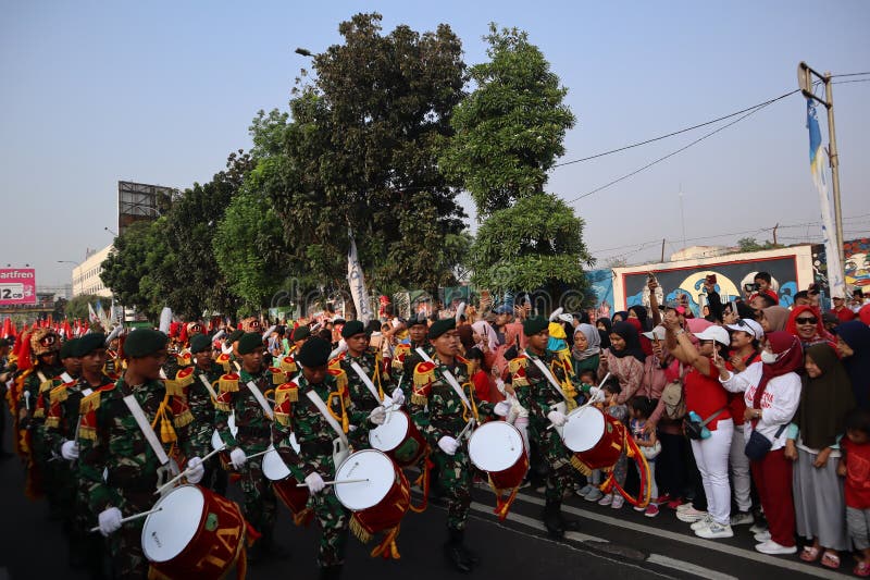 TNI Parade in the Charm of the Archipelago at Noon Editorial Image ...