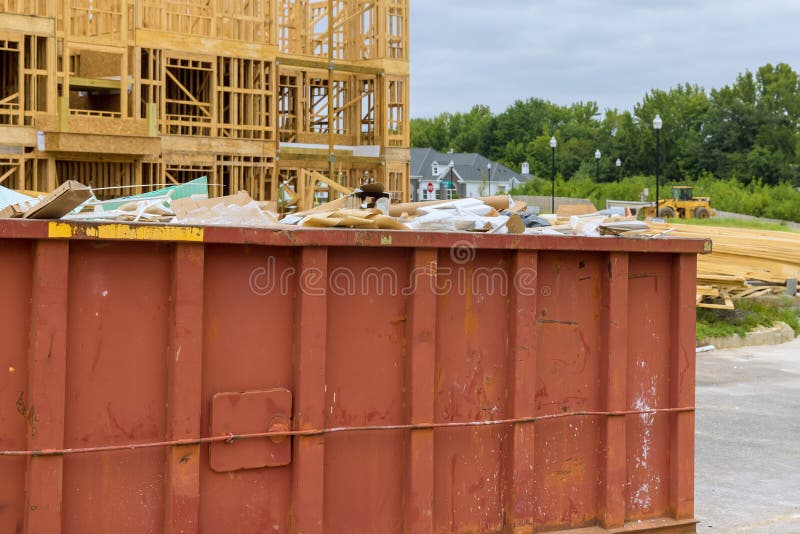 To Dispose of Trash in a Container Trash Dumpster for Recycling ...
