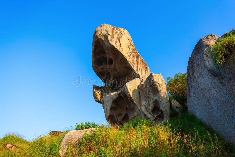 Toad Rock in Mount Abu, India Stock Image - Image of panorama, stone ...
