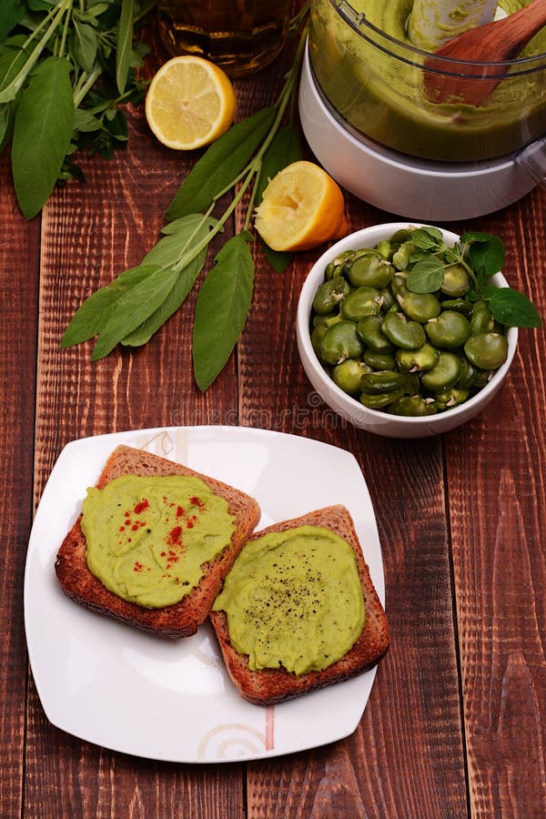 Toast with Bean Paste and Boiled Broad Beans on Wooden Background ...