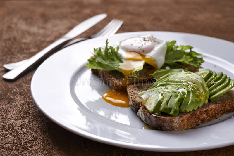 Toasta with Avocado and Egg Stock Image - Image of brunch, food: 167259239