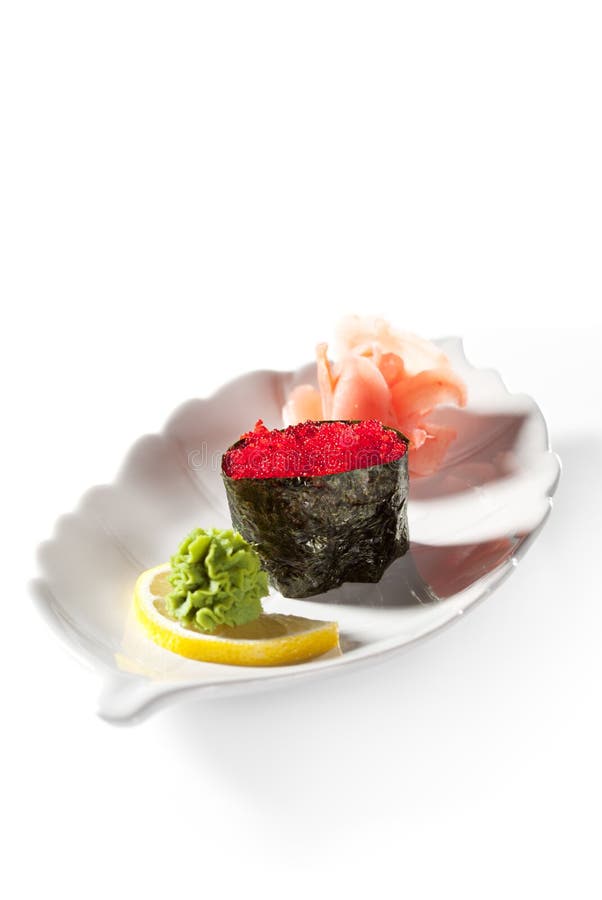 Tobiko Gunkan foto de archivo. Imagen de alimento, delicadeza - 41292688