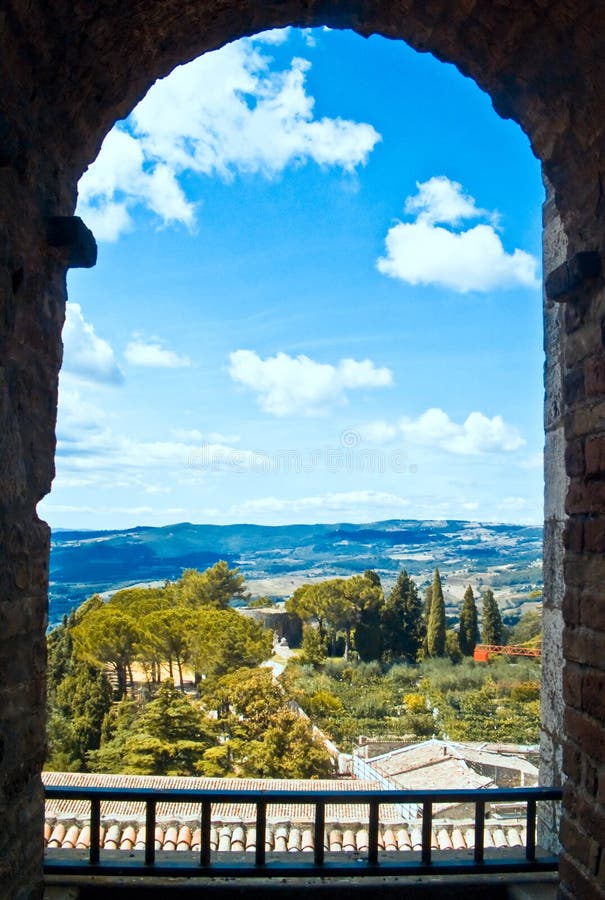 Todi stock image. Image of farm, landmark, green, panoramic - 9587241