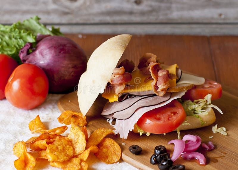 Todo intercala en un bollo foto de archivo. Imagen de madera - 40336736