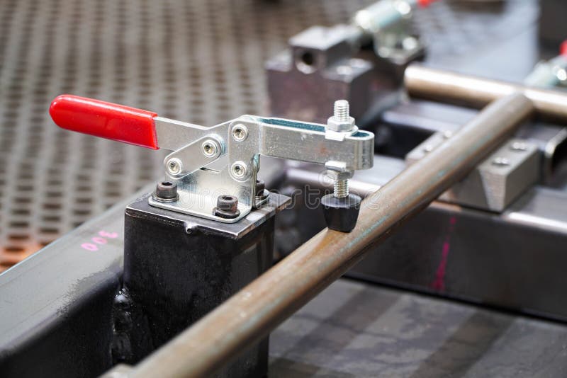 Toggle Clamp for Locking Welding Machine Parts. for Clamping Workpieces ...