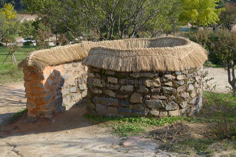 Toilette Tozza Tradizionale Coreana Fotografia Stock - Immagine di ...