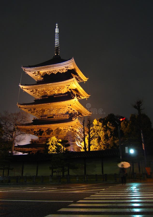 Toji Temple at Night - Kyoto, Japan Stock Photo - Image of rain, moat ...