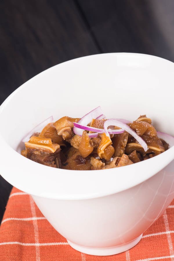 Tokwa& x27; t baboy stockbild. Bild von landwirtschaft - 76642529