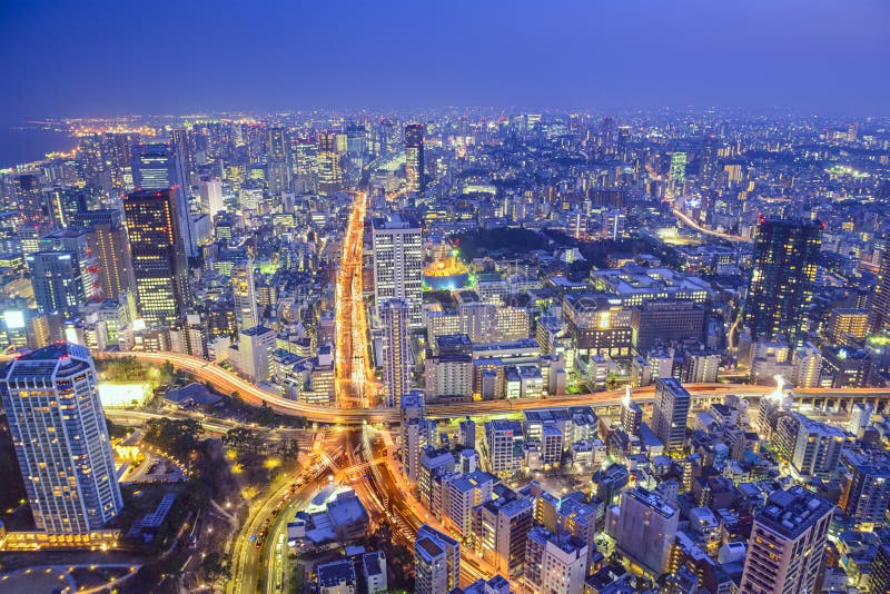Tokyo, Cityscape Van Japan En Wegen Stock Foto - Image of japan, avond ...
