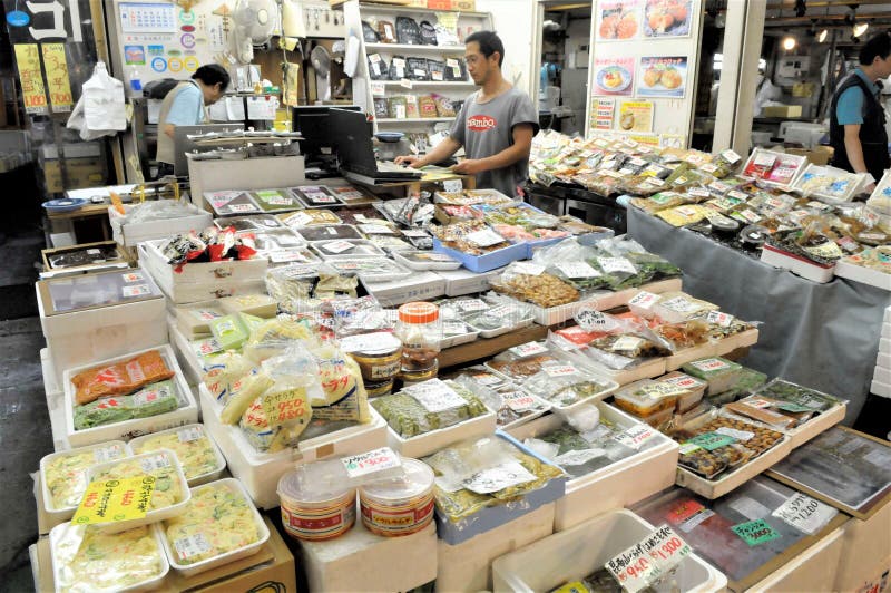 Tokyo the fish market editorial photo. Image of hiroshima - 145174776