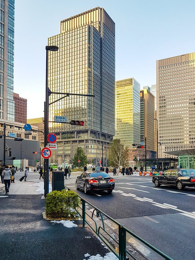 Tokyo, Japan- Jan 23, 2018: Station Square in Tokyo Station Editorial ...
