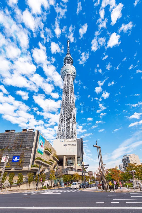 TOKYO, JAPAN - OCTOBER 31, 2017: View of the TV Tower `the Heavenly ...